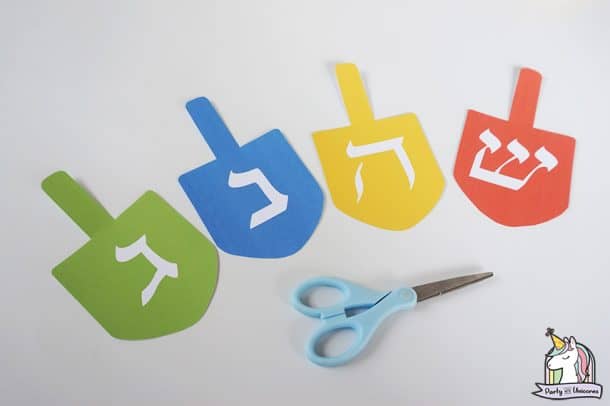 DIY Hanukkah Decoration - Dreidel Garland Craft for Kids - Party with ...