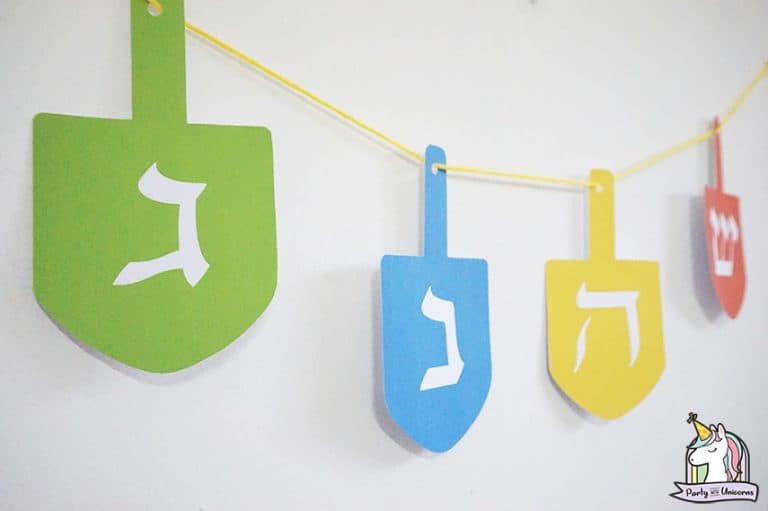 DIY Hanukkah Decoration - Dreidel Garland Craft for Kids - Party with ...